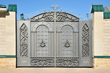 70 Ornamental Wrought Iron Gate Designs and Ideas for Fence and Driveway