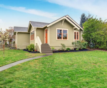 20 Green Exterior Home Ideas and Designs